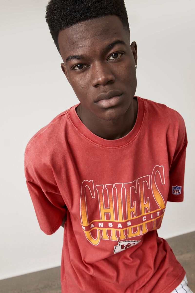 Graphics Tees | Shop our huge range of printed Tees!