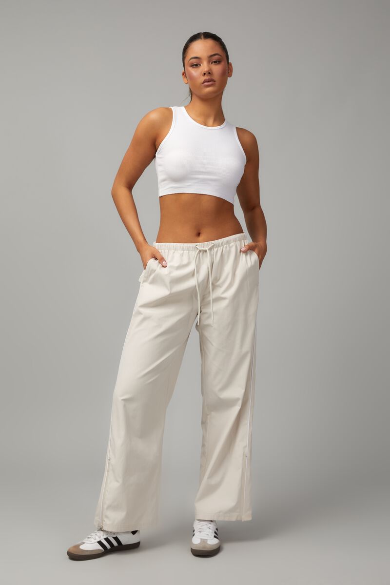 Fleece & Sweats l Hoodies, Crews & Trackies | Factorie