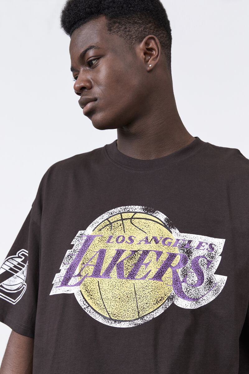 Graphics Tees | Shop our huge range of printed Tees!