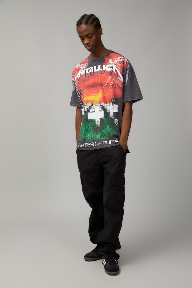 Graphics Tees | Shop our huge range of printed Tees!