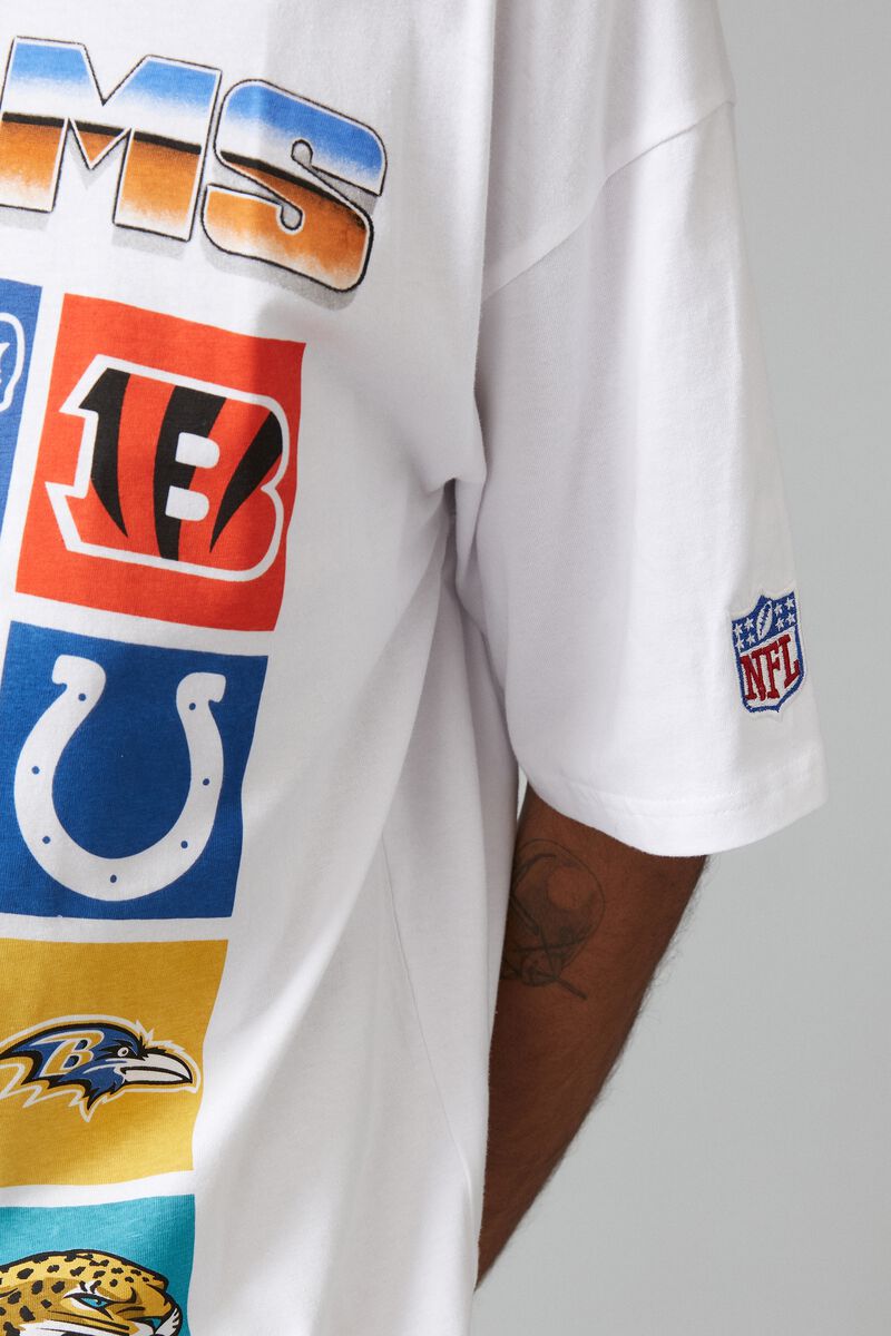 Graphics Tees | Shop our huge range of printed Tees!