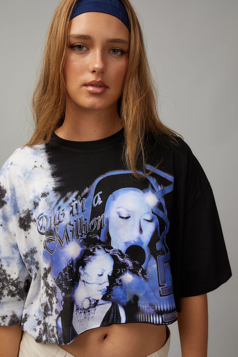 Graphics Tees | Shop our huge range of printed Tees!