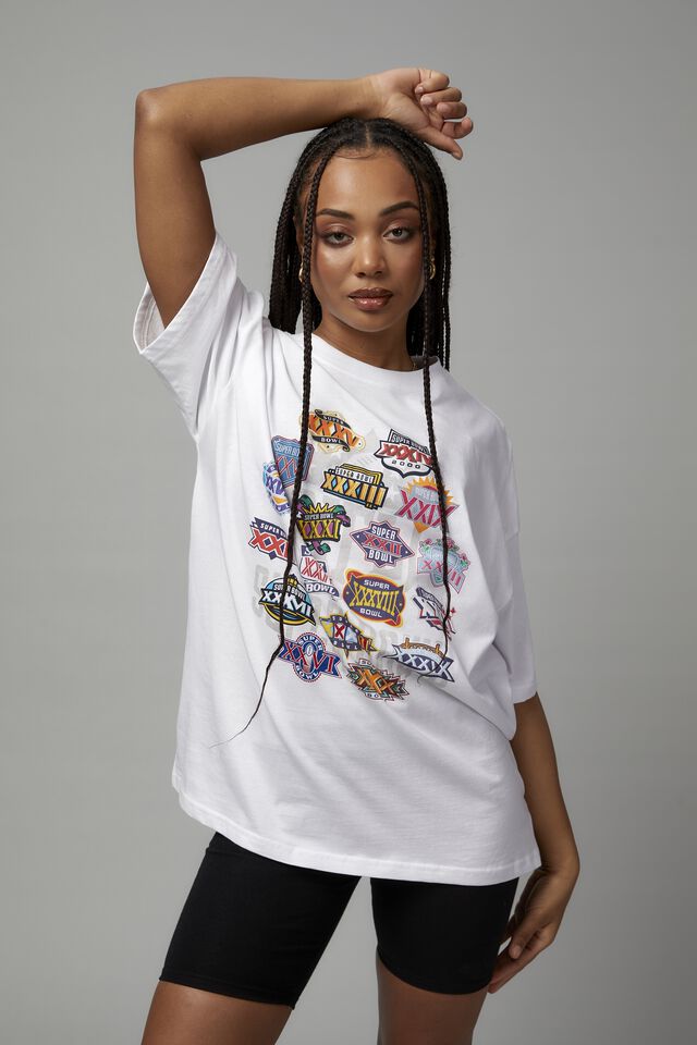 Graphics Tees | Shop our huge range of printed Tees!