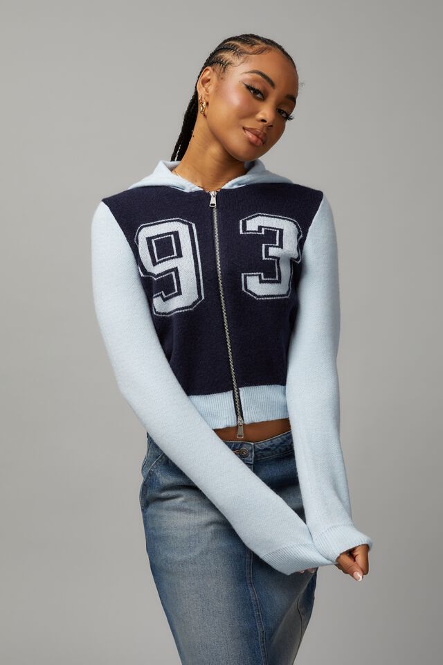 Fleece & Sweats l Hoodies, Crews & Trackies | Factorie